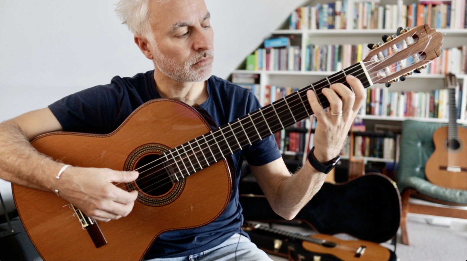Latin Guitar Mastery – Discover Latin Guitar Styles and Techniques of ...
